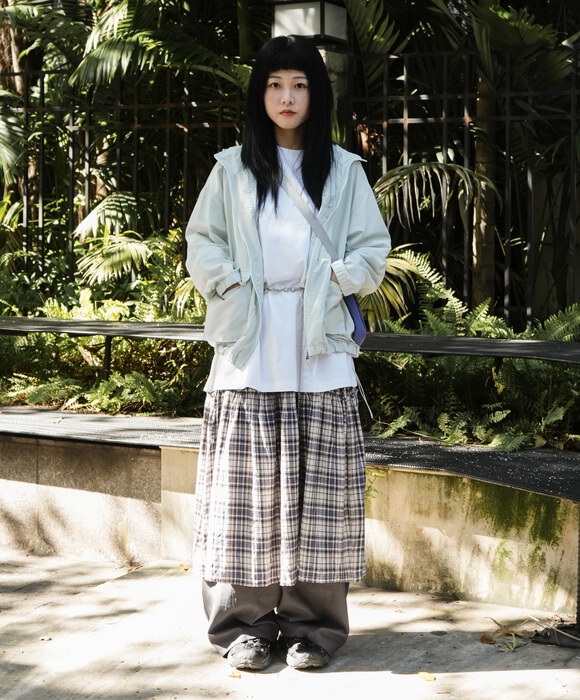 穿搭 snap - 台北南西誠品 - Weini/165cm - 不知道早餐要吃甚麼，只好走出來找東西吃 - plain-me 搭配美好的一天